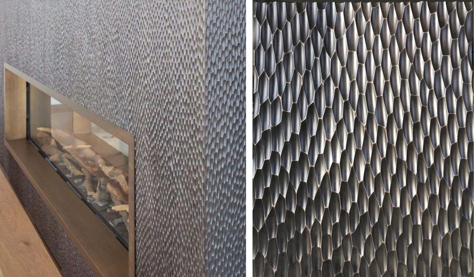 Cladding a double hearth fireplace with built-in screens - Ateliers Muquet